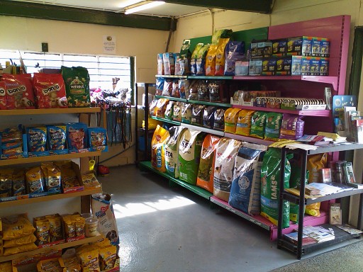 Ifield Park - Feed Store